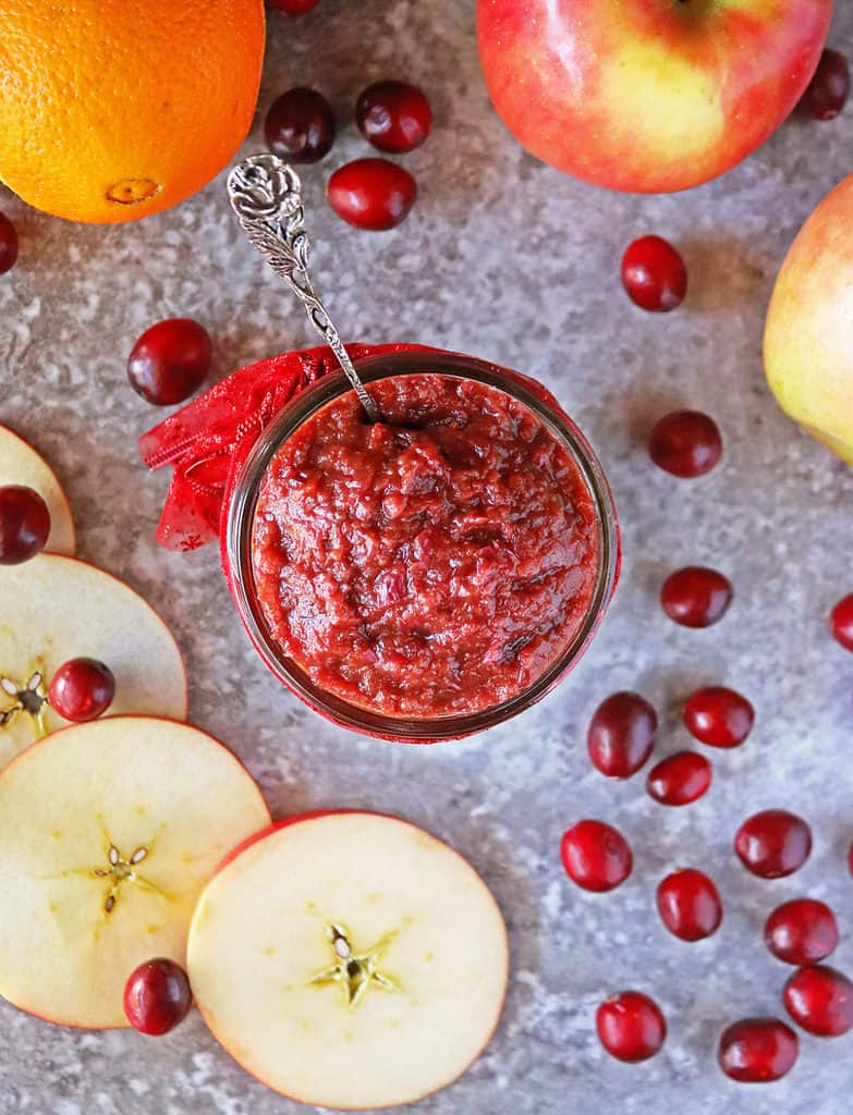 Easy Cranberry Apple Chutney