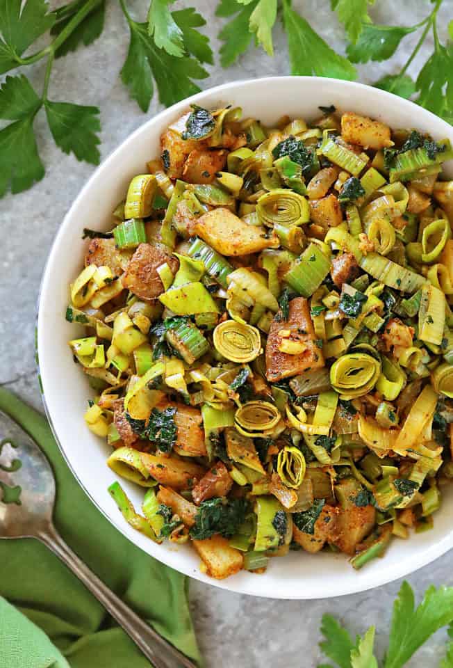 Easy Sauteed Leeks and Mushrooms - Savory Spin