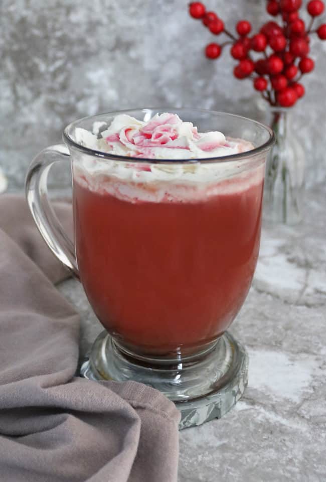 Easy Pink Mocha Recipe - Savory Spin