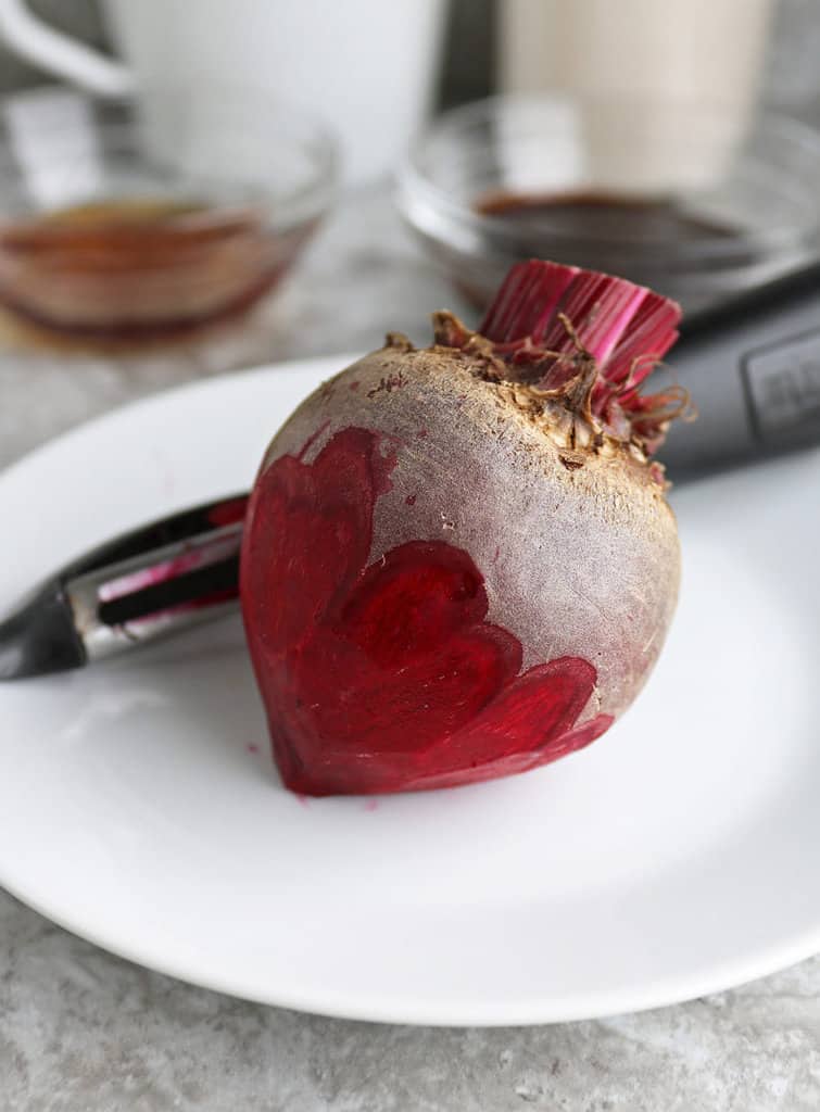 Easy Pink Mocha Recipe - Savory Spin