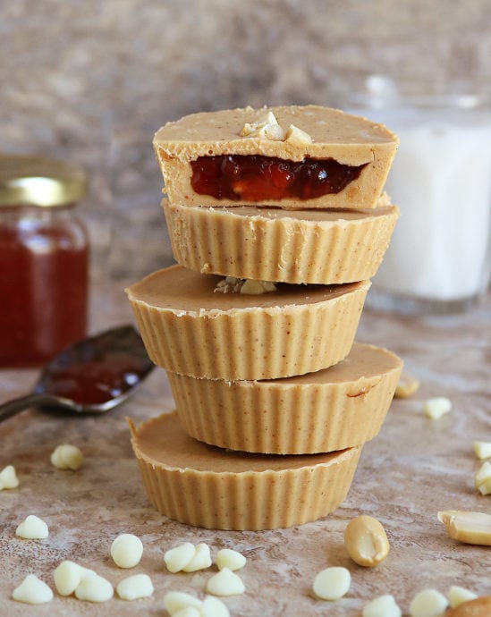 Easy 3-Ingredient Pea nut Butter Jelly Cups